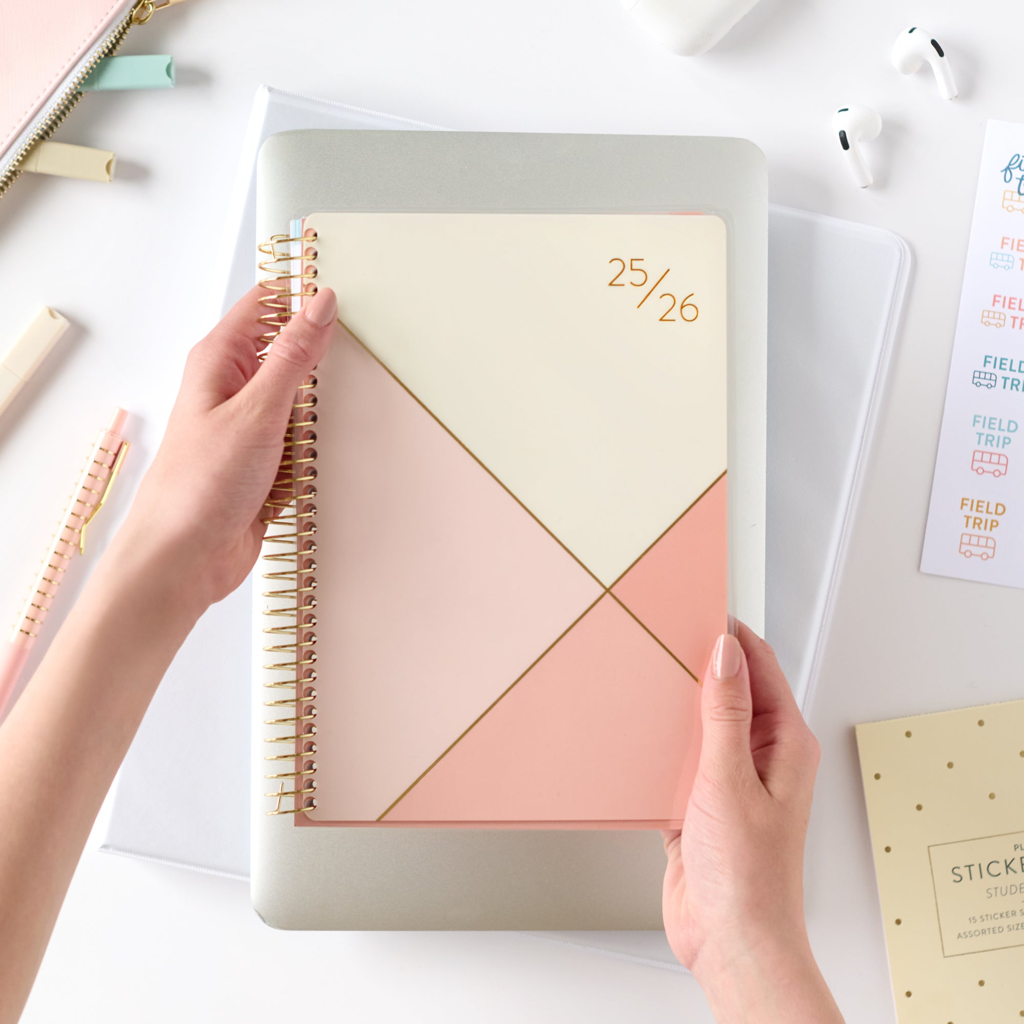 Student Academic Planner - Passionate Penny Pincher